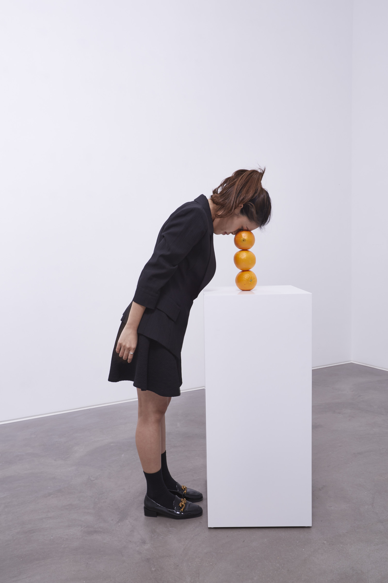 Erwin Wurm’s One Minute Sculptures are refreshing
