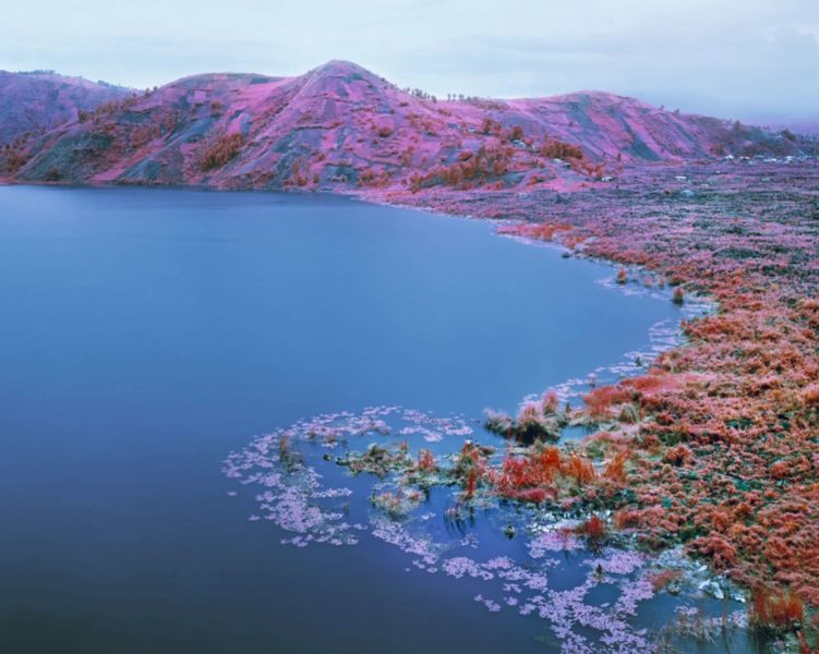 Richard Mosse’s Enclave in Congo – Dreamlike & disturbing