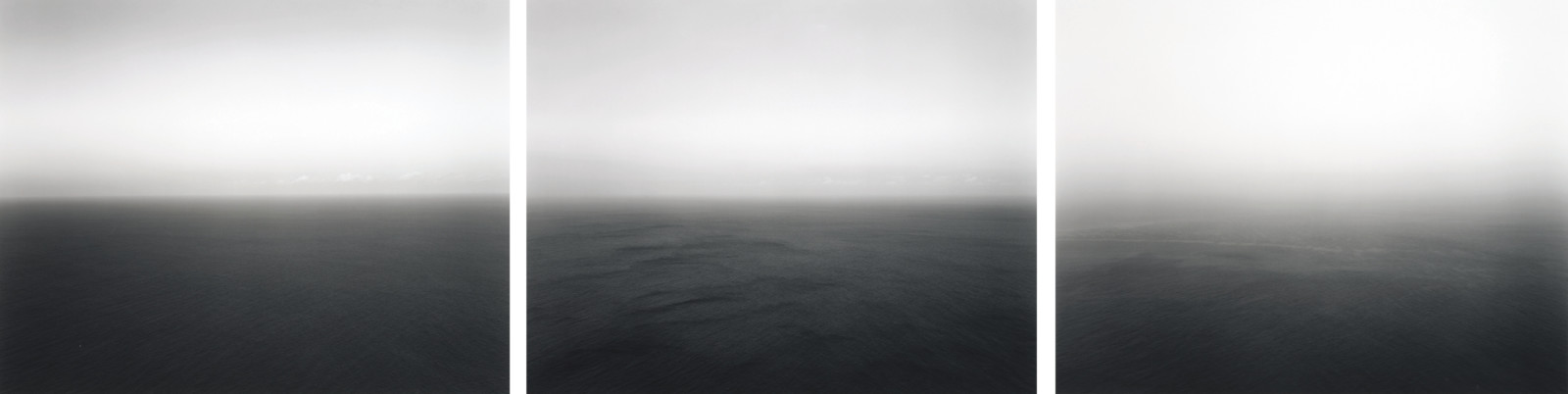 Hiroshi Sugimoto’s fascinating & tranquil Seascapes
