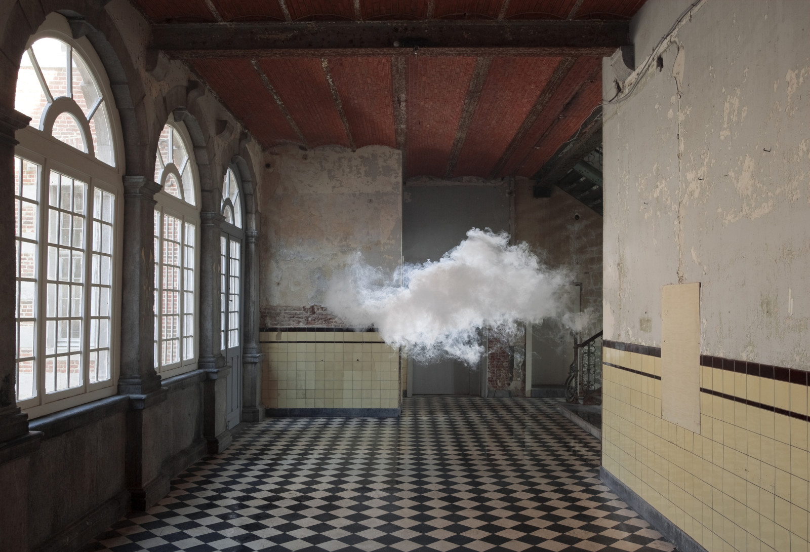 Berndnaut Smilde’s Nimbus – What are his clouds all about?