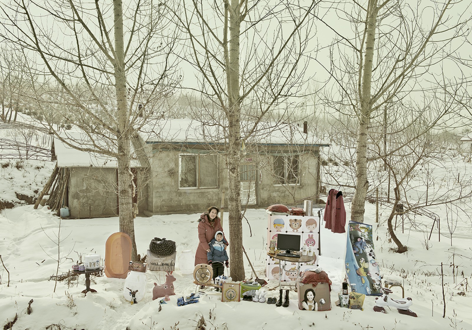 Huang Qingjun’s Family Stuff – How much is enough?