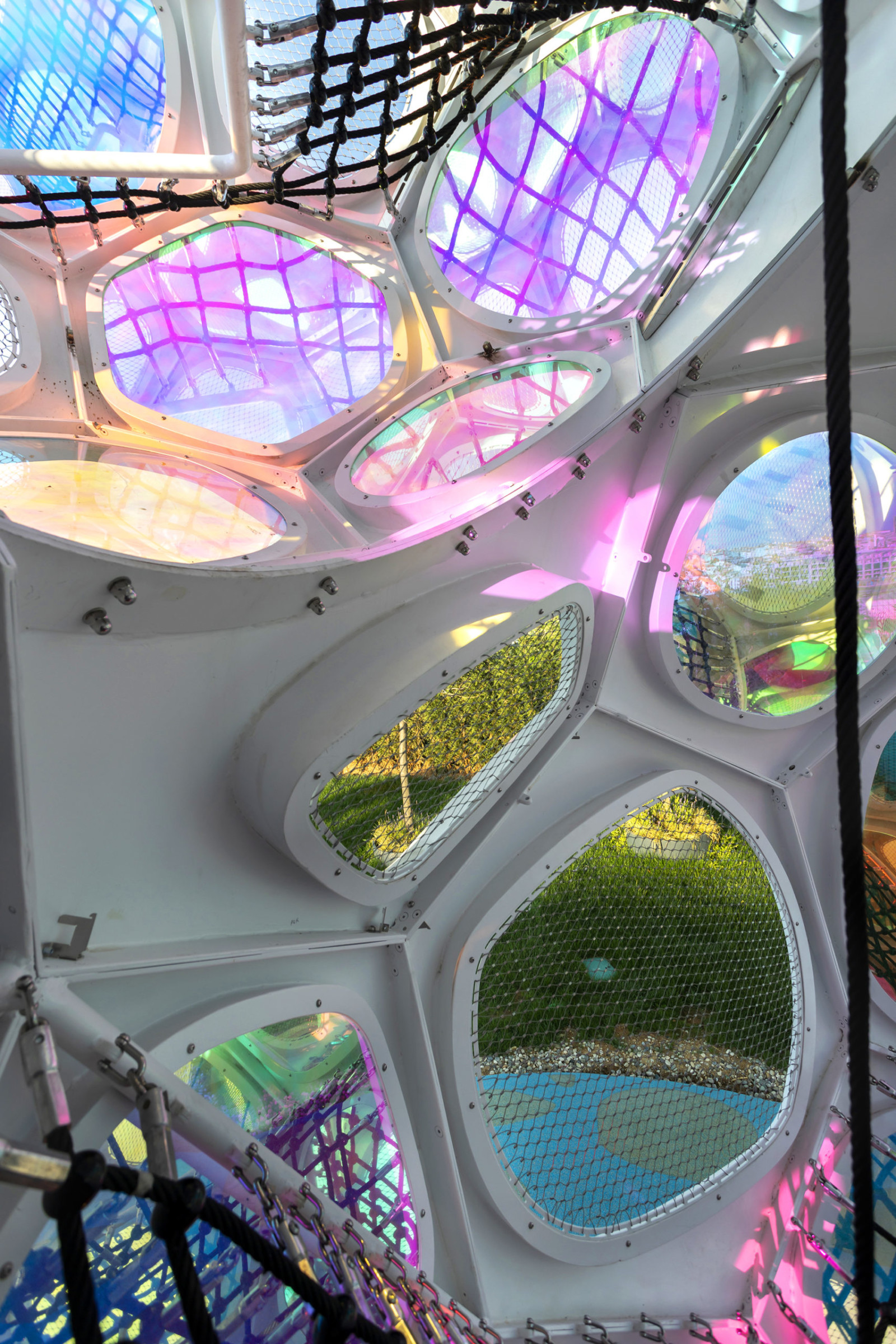 This cloud playground is too much fun – Marmara Forum’s Oyun Alanı